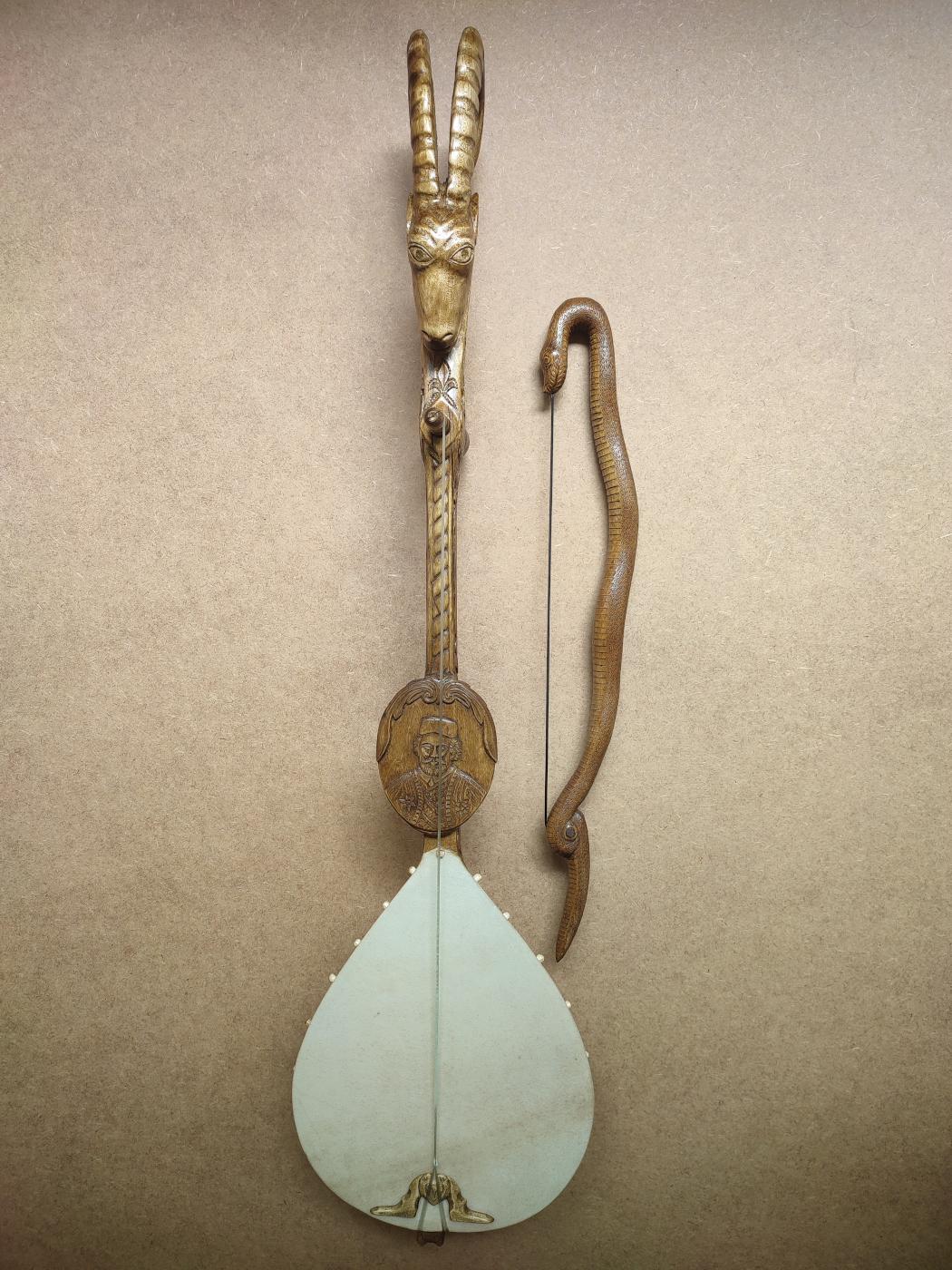 Gusle sa kozom (Njegoš, Marko Miljanov) | Gusle.me - prodaja gusala ...