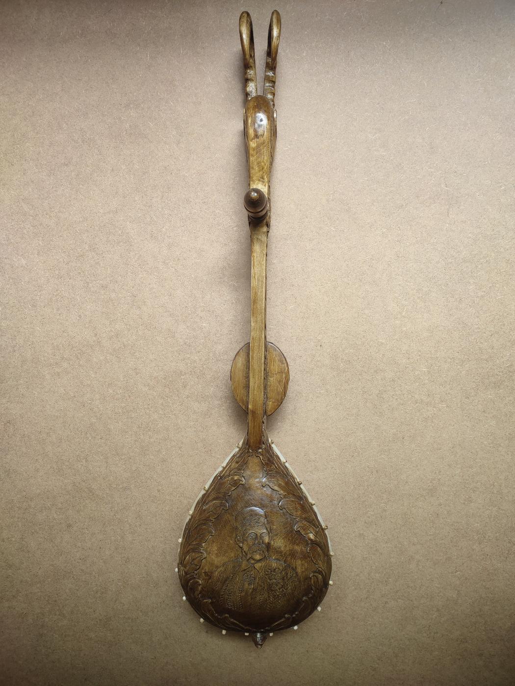 Gusle sa kozom (Njegoš, Marko Miljanov) | Gusle.me - prodaja gusala ...