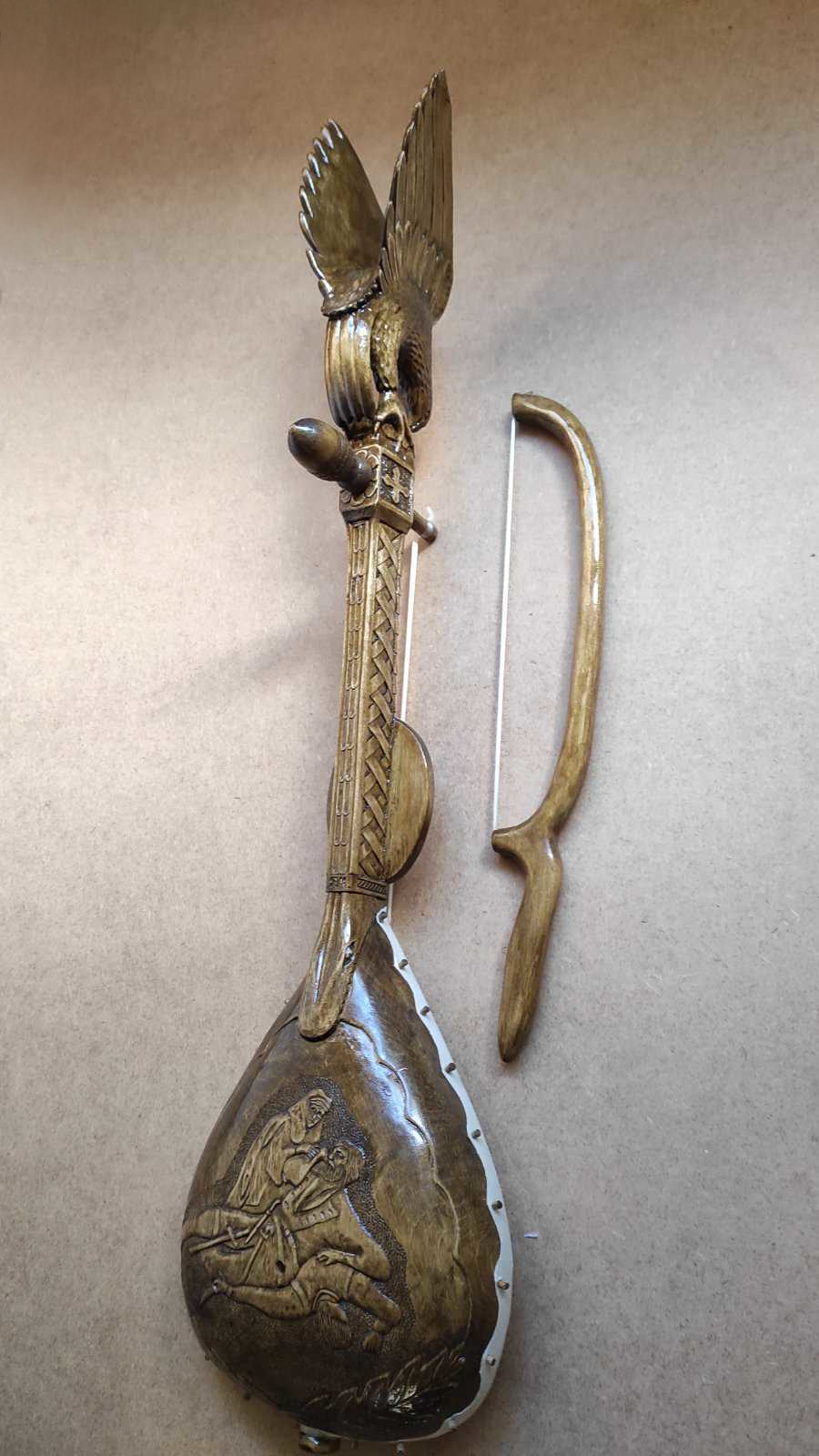 Gusle with an eagle (Njegoš, The Kosovo Maiden) | Gusle.me ...