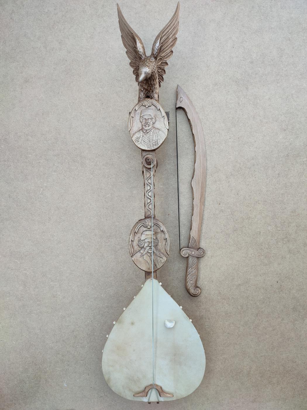 Gusle with an eagle (Njegoš, Vuk Karadžić, Ostrog Monastery) | Gusle.me ...